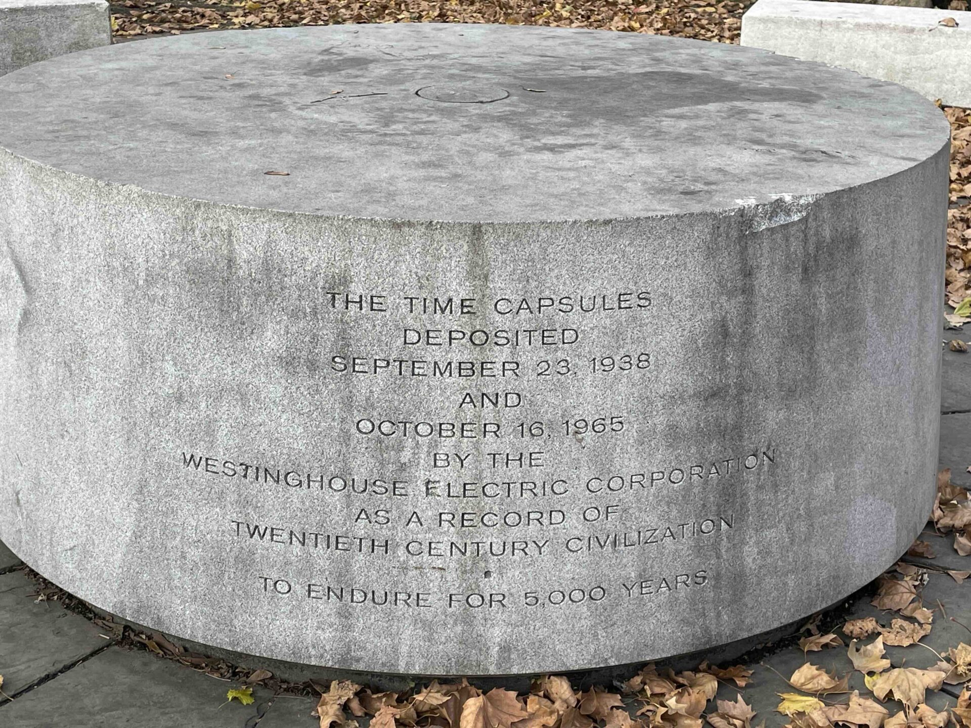 『ミドルトン一家、ニューヨーク万博に行く』を見る - 万博亭日乗 - Life with Expo